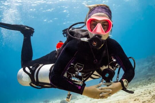 PADI Specialty Diving Courses – Maple Leaf Scuba