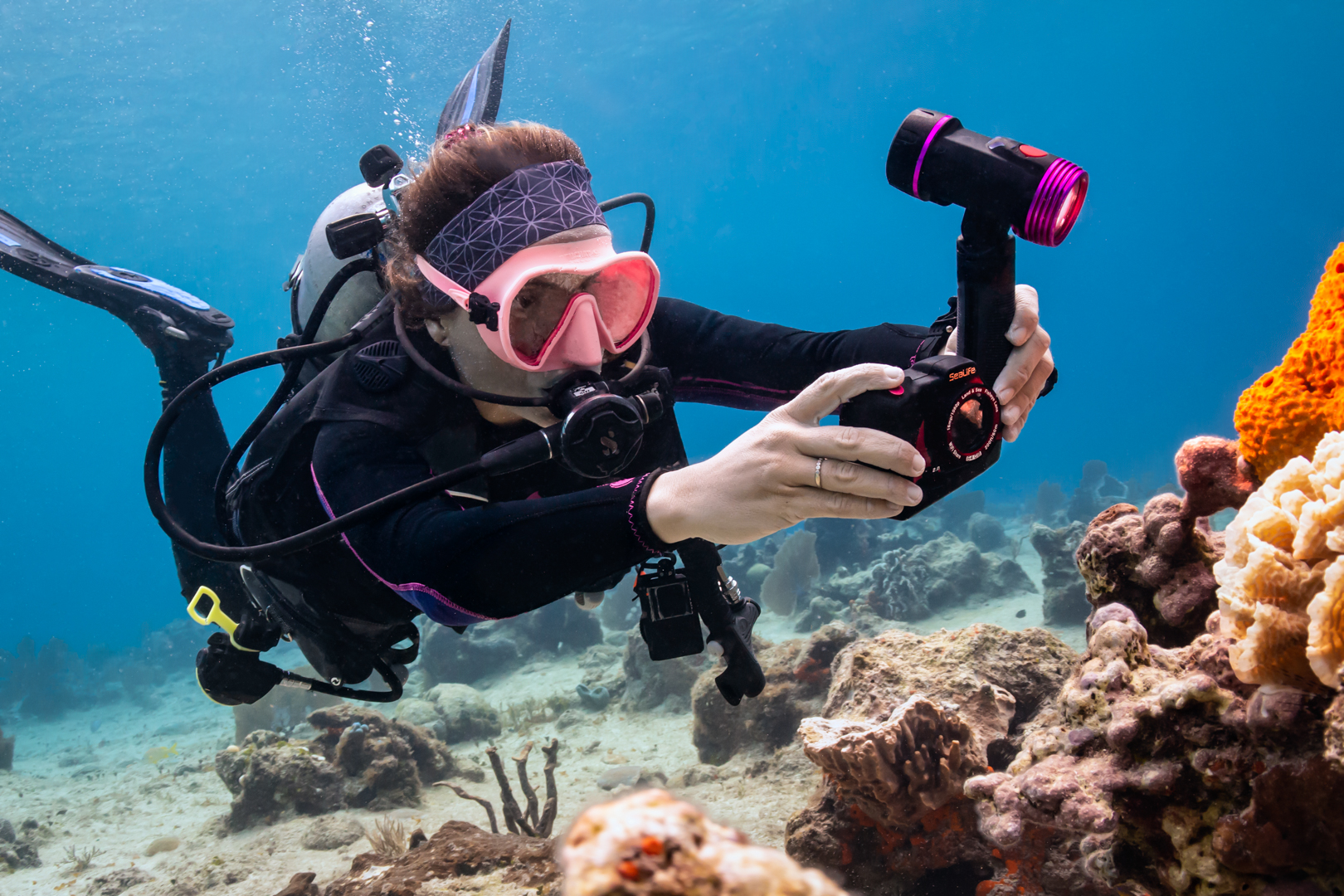 PADI Specialty Diving Courses – Maple Leaf Scuba